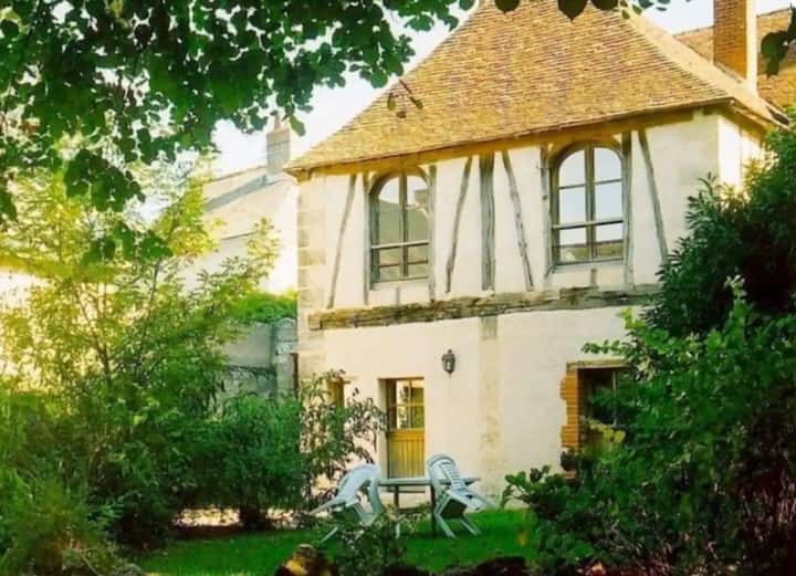 Maison Atypique Face Au Château - Amboise