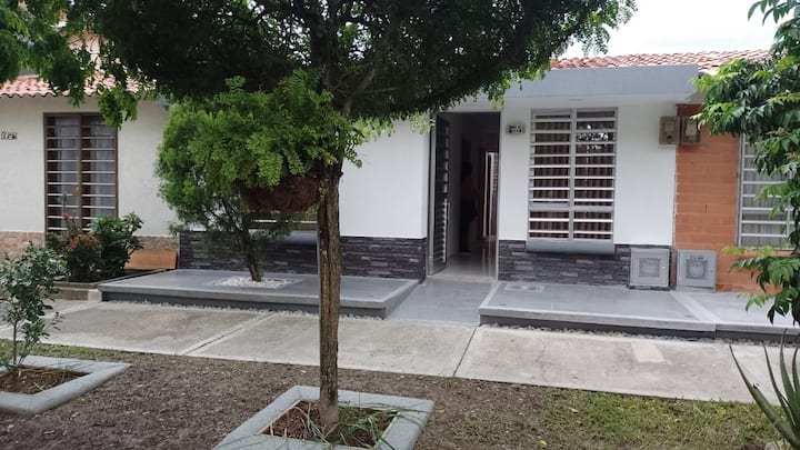 Bienvenidos A La Casa De Mechas. - Cartago, Colombie