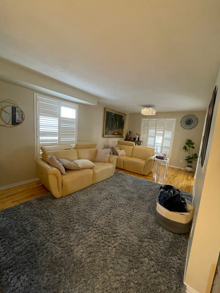 Short Stay - Barrie