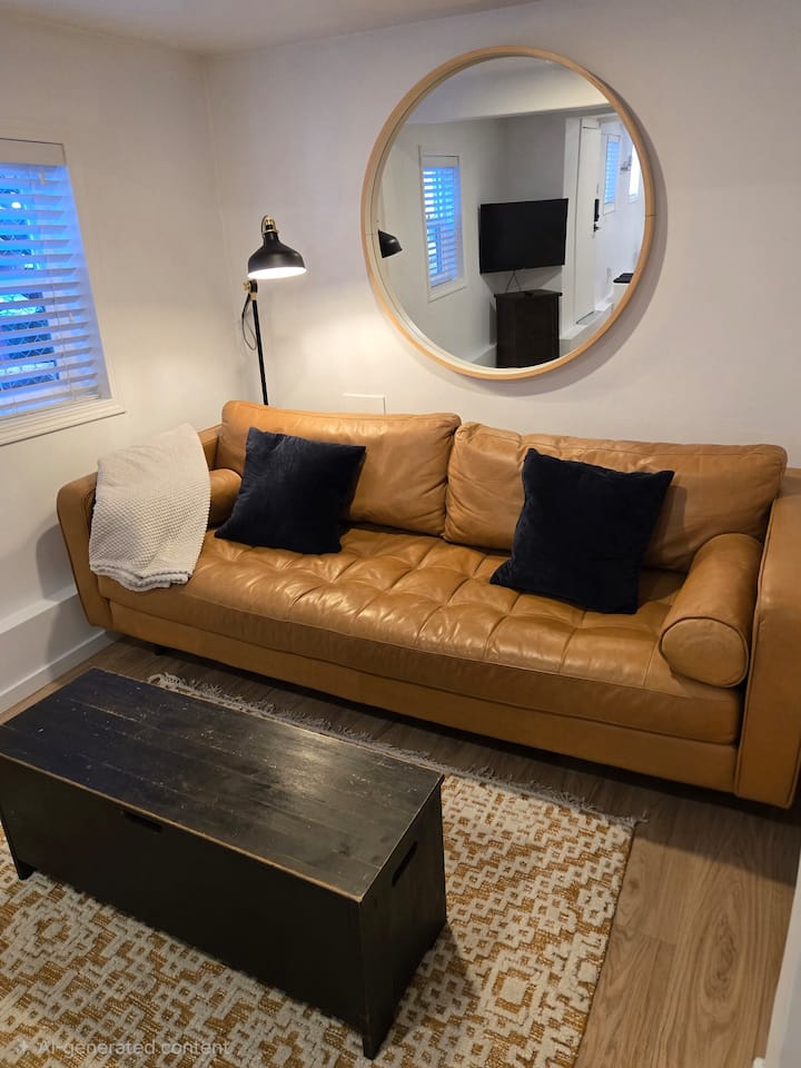 Licensed, On The Drive/ac! Walk To Train For Fifa! - ブリティッシュコロンビア州