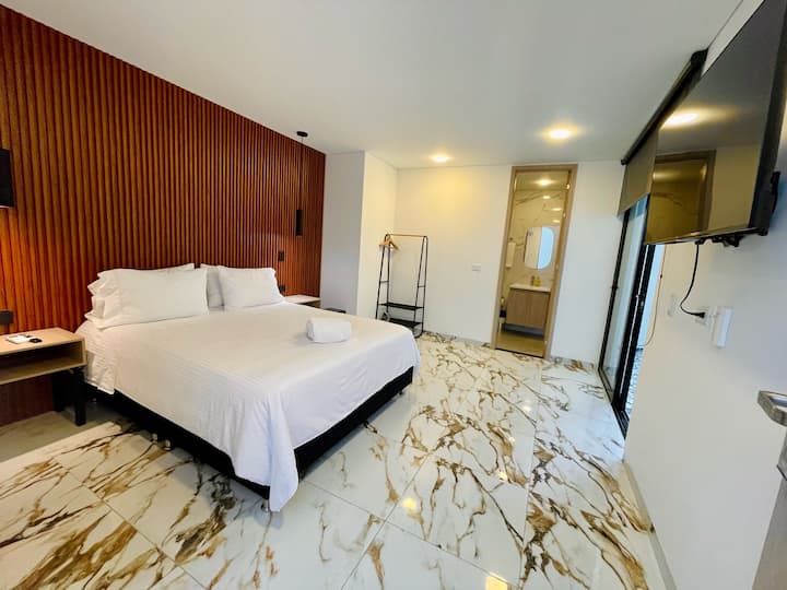 Loft 15 Min Walk To Provenza, A+ Location, Art 311 - Medellín