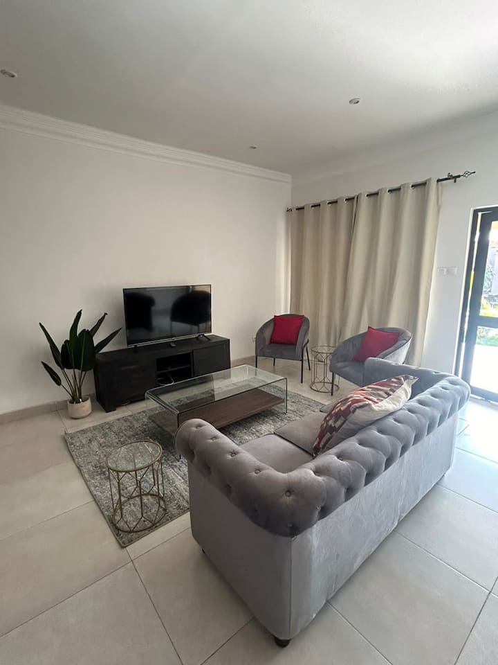 Golf Belle Villa Des 3 Chambres - Lubumbashi
