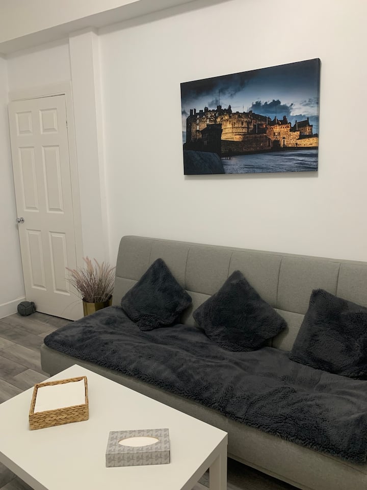 Modernised Flat Near City Centre - Musselburgh