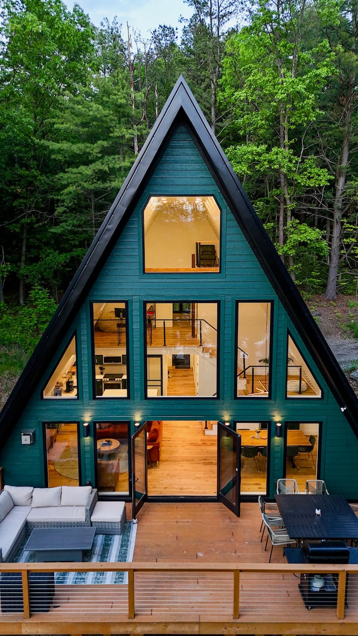 Dog Friendly & Modern, Near Wineries & Much More! - Dundee, NY