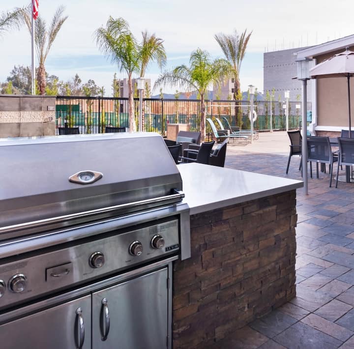 2-bedroom Suite W/ Breakfast - Temecula, CA