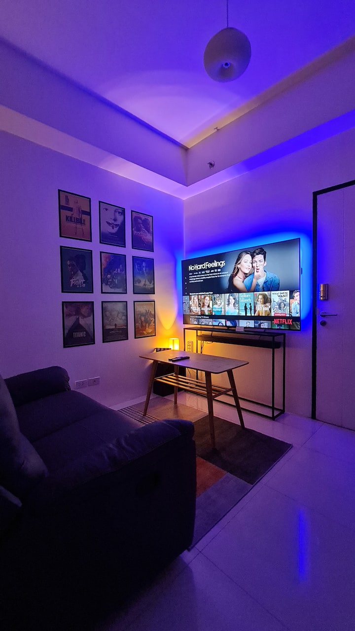 The Home Theater At Nugen Suites Poblacion - Manila