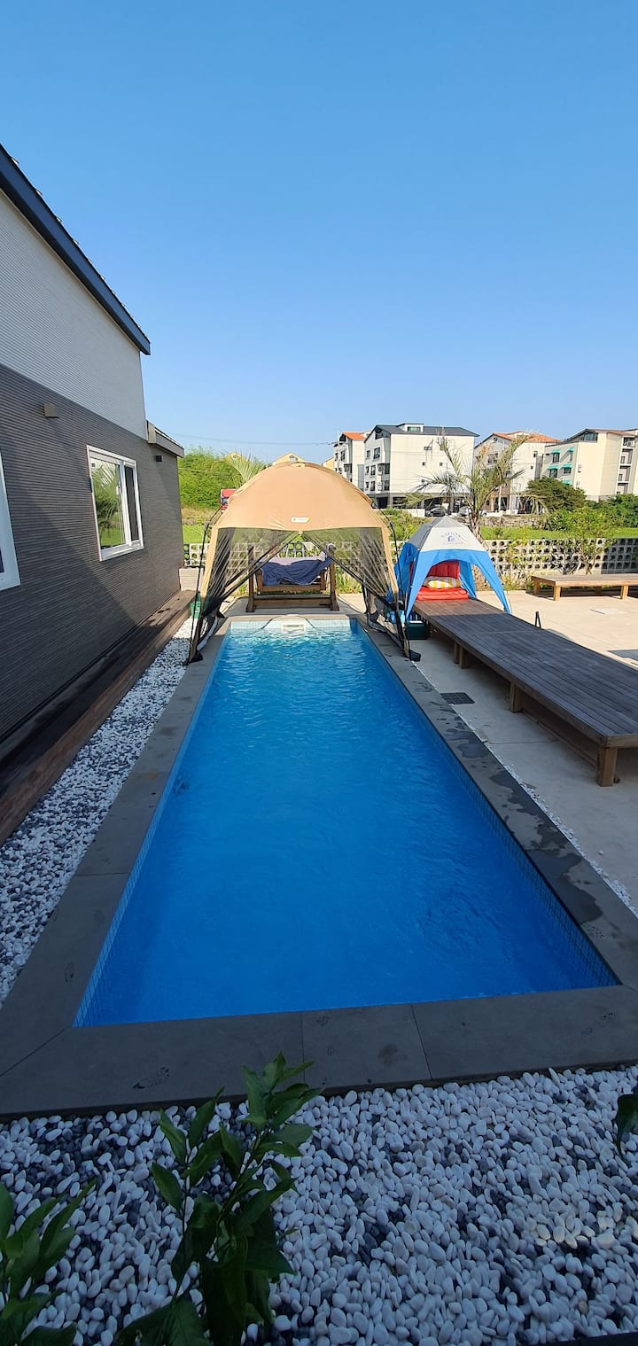 거인의정원 - Jeju-si