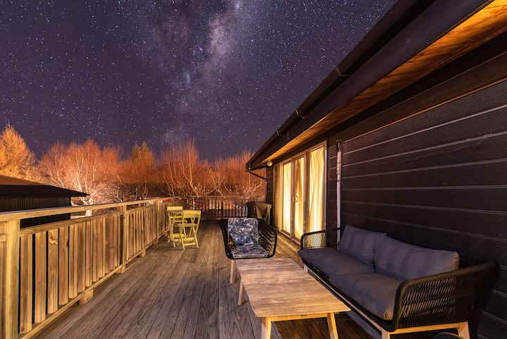 French Chalet - Lake Tekapo