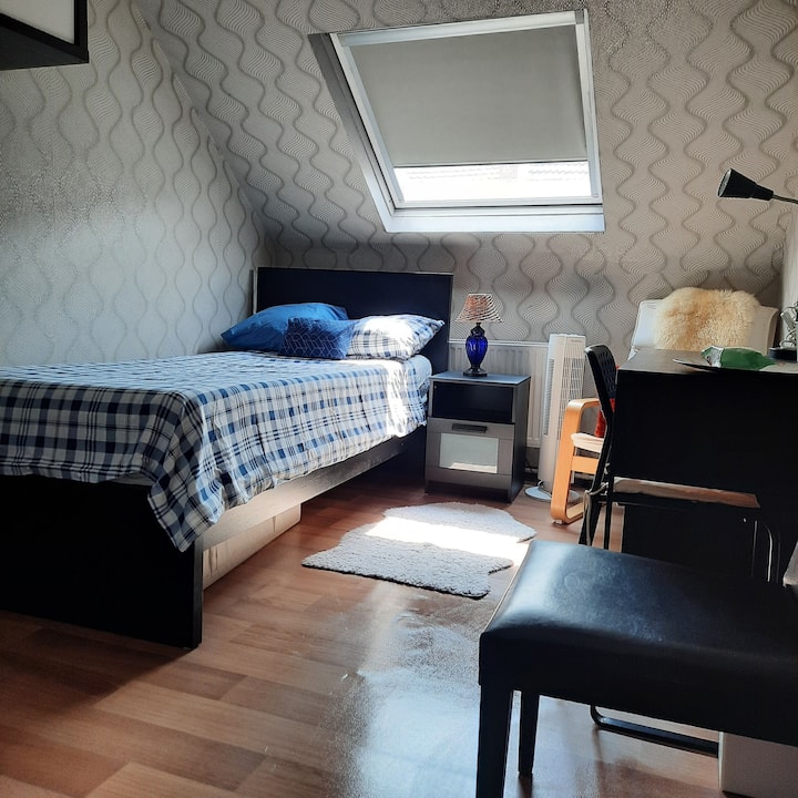 Charmante Petite Chambre. - Dilbeek