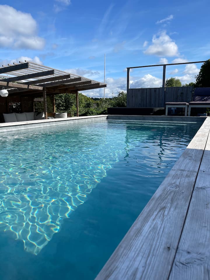 Villa Med Pool - Stockholm