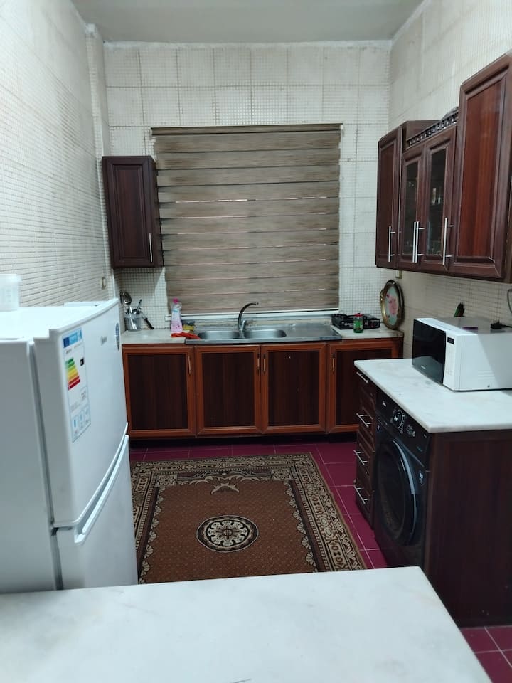 شقة ام نوارة الحديثة الفارهة Spacious 3 Bed Rooms - Amman