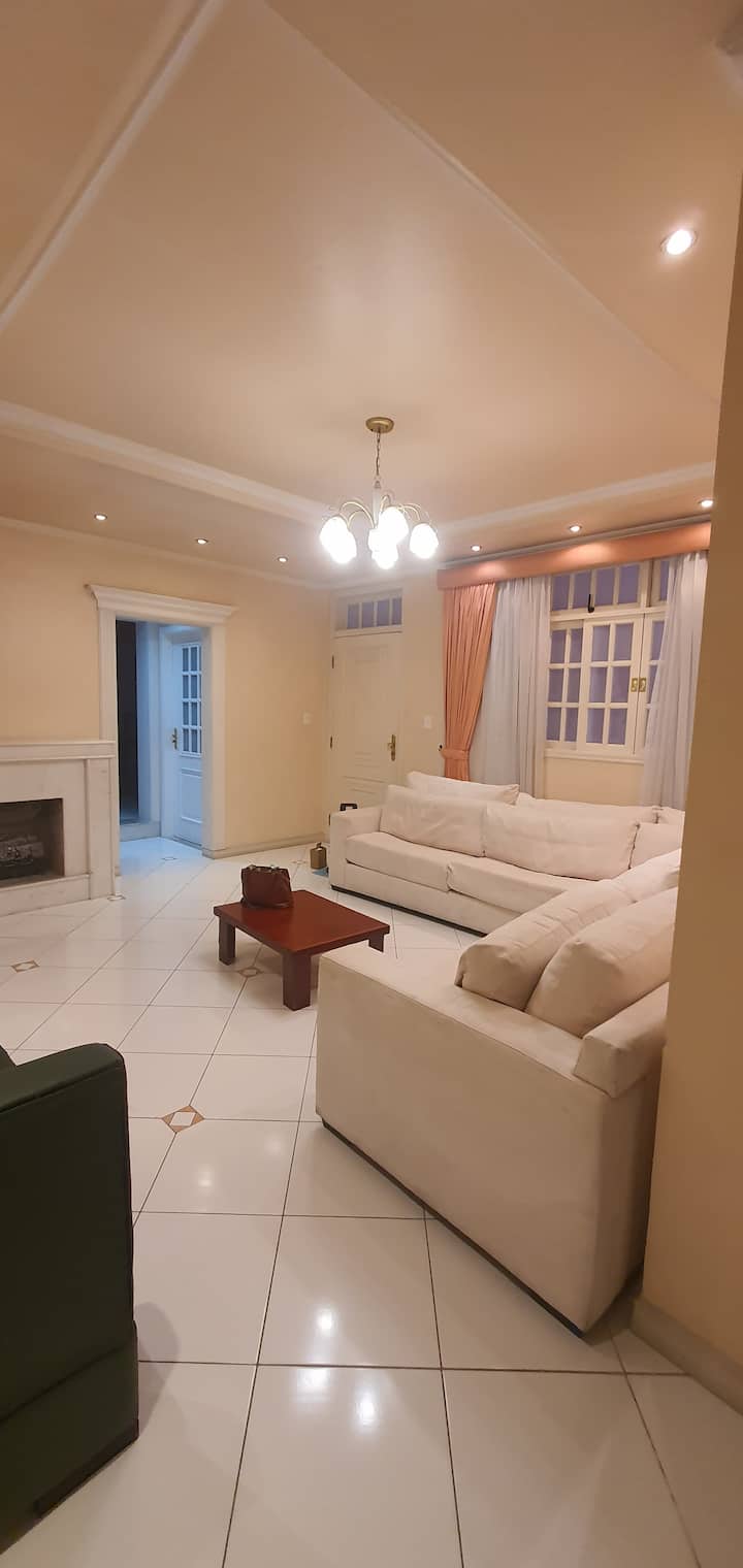 Casarão Sesc E Eventos No Autódromo, Empresas. - São Paulo