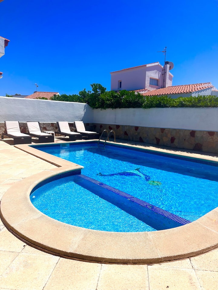 Villa 700 M2 Con 2 Piscinas Junto Al Mar - Cala Galdana