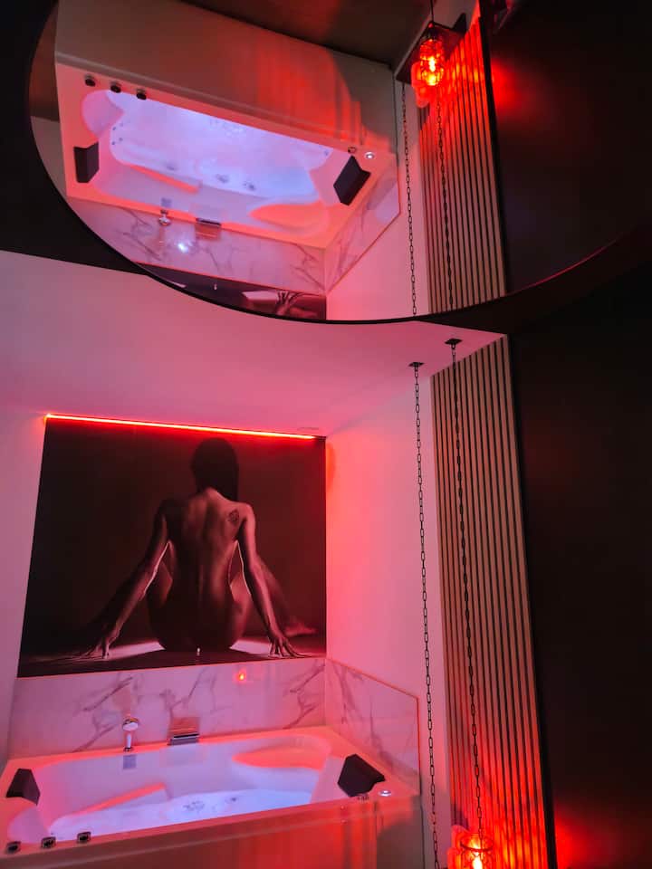 Boudoir Margot - Luxury Room Balnéo - Vichy