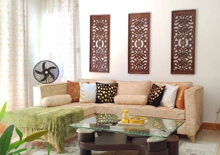 Spaciousswahilicharmhouse0720009&337/nyali - Mombasa