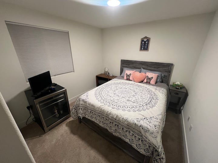 New Home In Quiet Neighborhood. - Napa Valley, CA