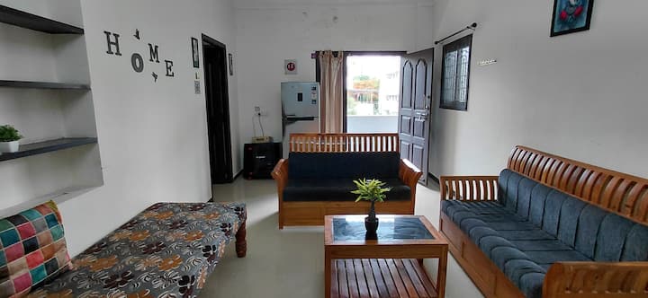 Shi's Spandha 2bhk Apartment Near Airport - Coimbatore