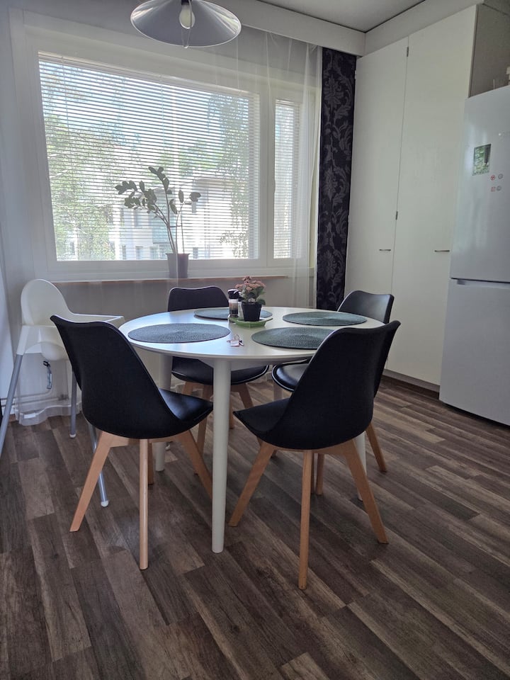 Spacious Apartment Near Airport And Train - Helsinki