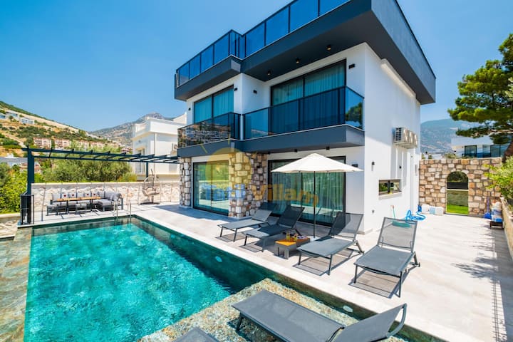 Very Luxurious Villa - Kalkan