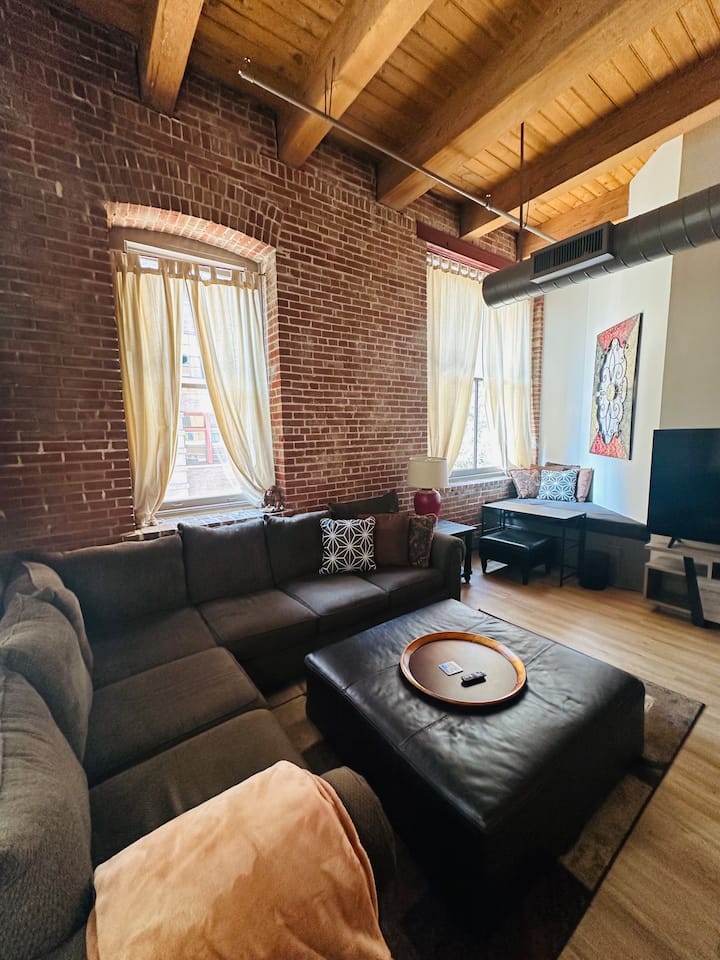 Amazing Downtown Kc Soho Loft - Kansas City, MO