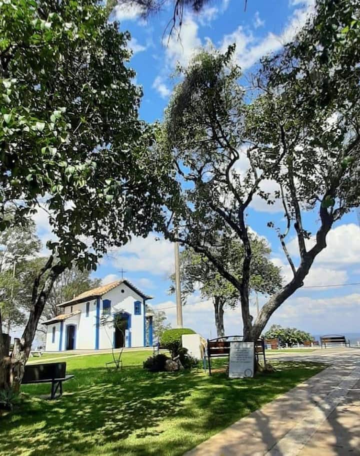 Casa 35a. À 7 Min Da Rodoviária | 2 Qts + Enxoval - Sete Lagoas