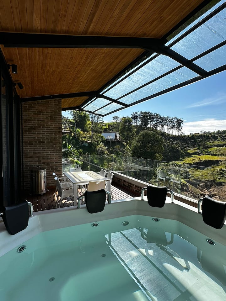 Piedra Y Lago - Guatapé