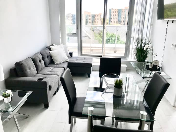 1bed Entire Condo Richmond Hill - Ontario