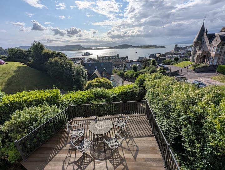 Central Oban With Stunning Views 2 Bedrooms - Oban