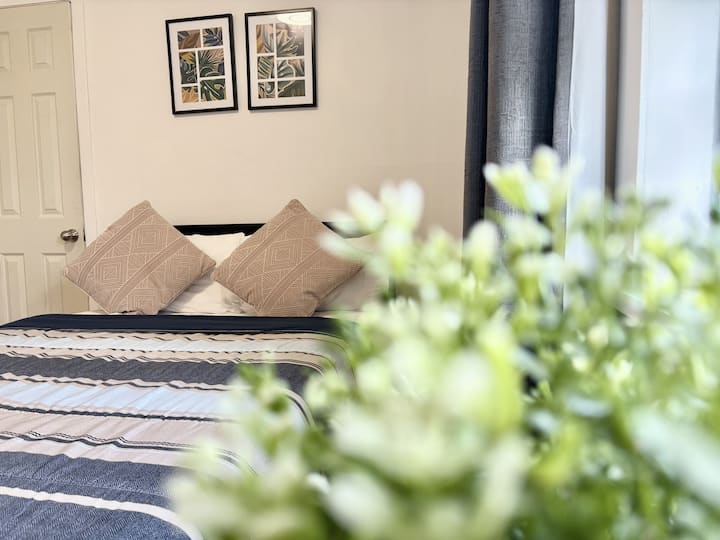 Romantic Plateau Mont-royal Escape Studio 1bd - Montreal