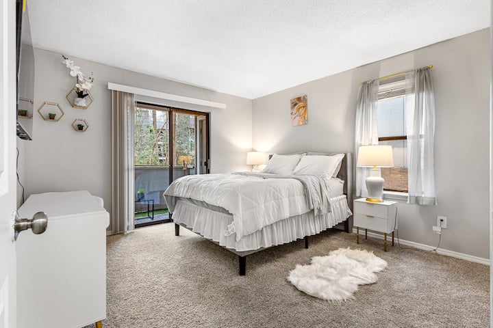 Elegant Retreat By The Battery! - Smyrna, GA