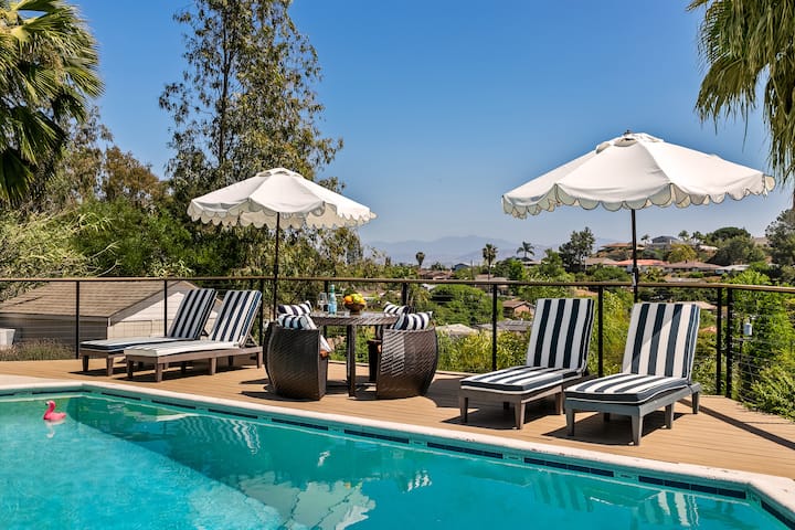 The Palm | Poolside Lounger• Hot Tub • Gameroom - La Mesa, CA