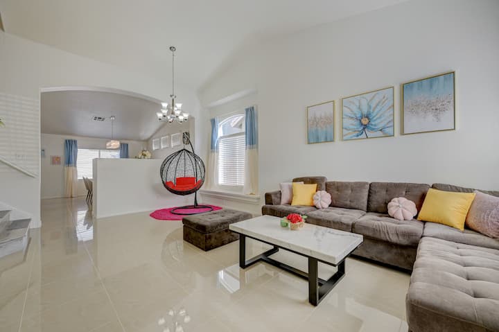4 Bedrooms 12 Mins To Strip, 18 Mins To Airport - Las Vegas