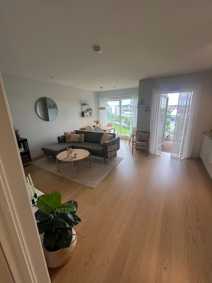 Lys Og Trivelig Leilighet - Stavanger