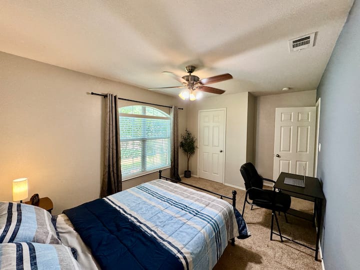 Cozy 2-bedroom Private Suite - Denton, TX