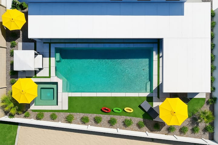 Family Fun Pool |Wrapped Patio| Games 6br 3ba - Coachella, CA