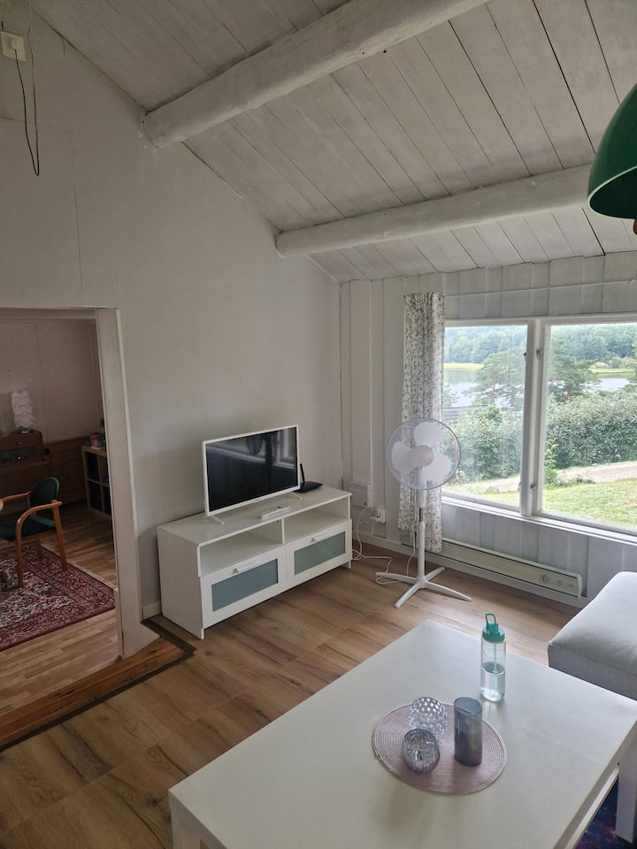 Stuga Vid Ljungskile Havsutsikt - Ljungskile