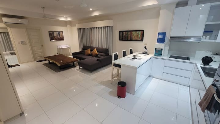 Bourbon Condotel (Red St) - 1 Bedroom Suite - Ángeles