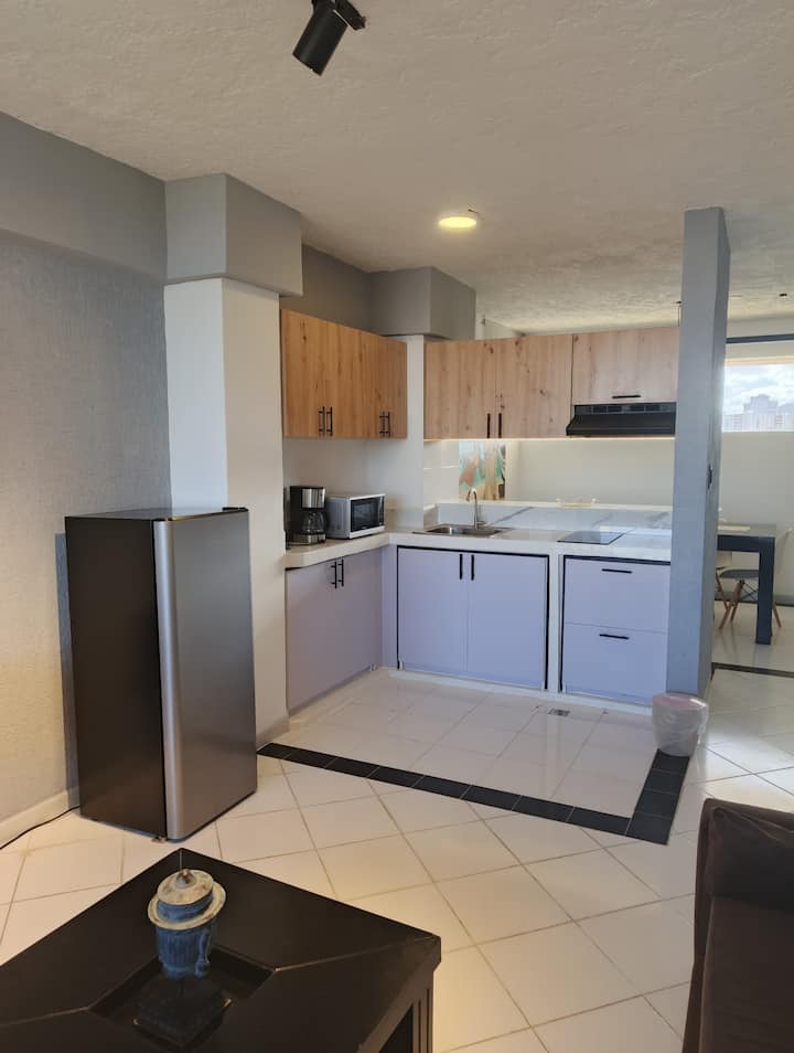 Aparta Hotel Tipo Master En Costa Azul - Venezuela