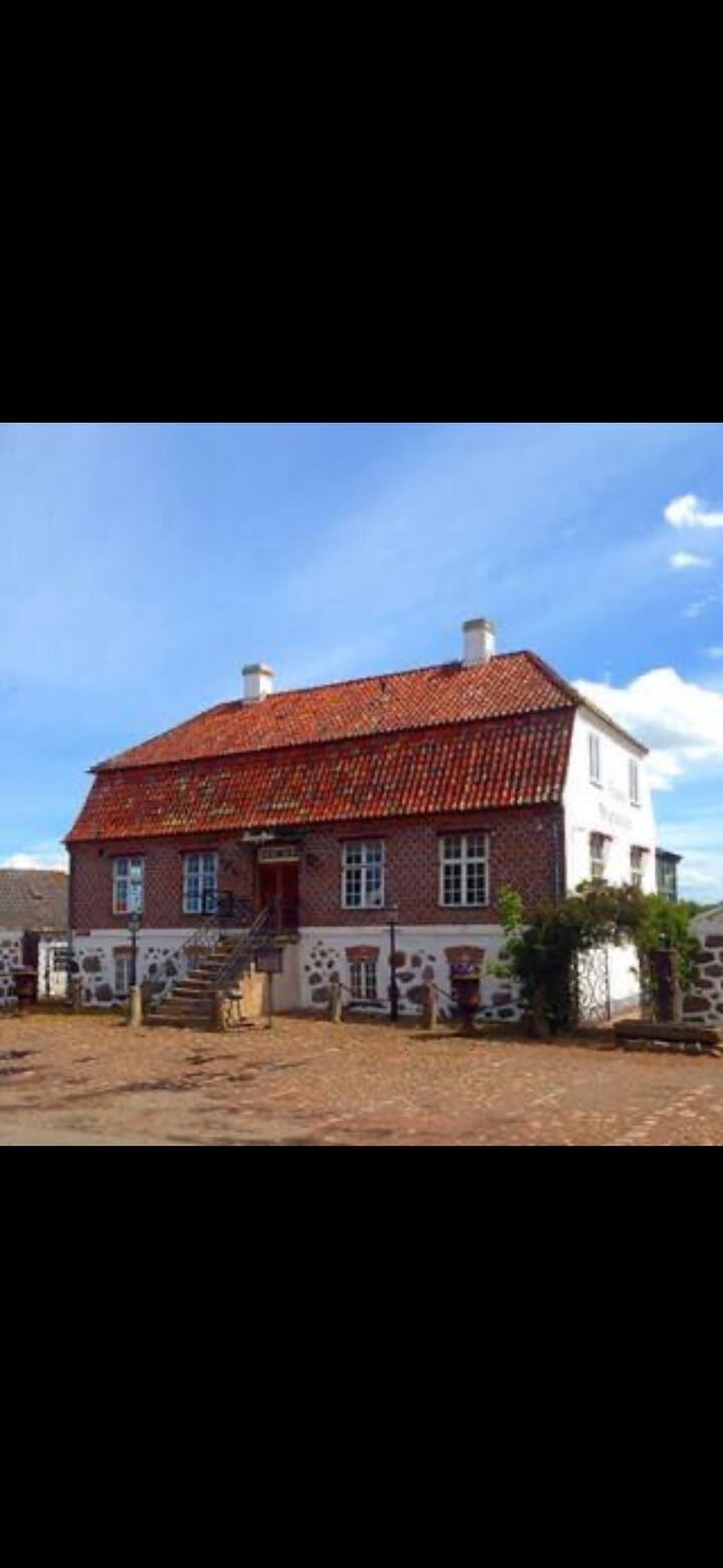 Charmigt 1600-tals Hus På Landet - Åstorp