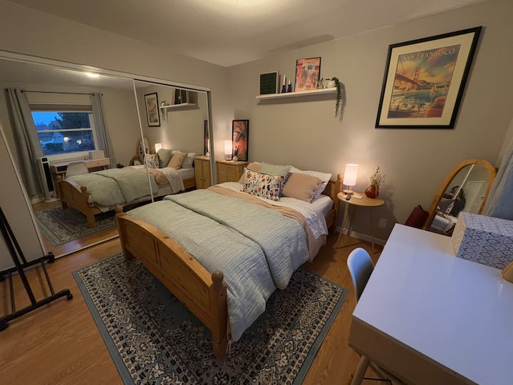 Cozy Home With Tons Of Amenities - Sparks, NV