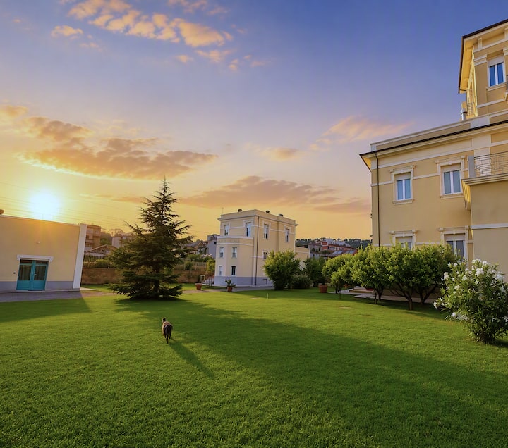 Signorile Frontemare Con Terrazza - Grottammare