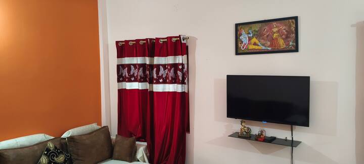 Luxury 1bhk Family Suite Bungalow Near Jk Hospital - Bhopal