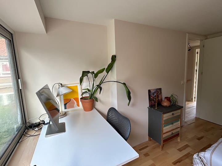 Lovely & Quite Room Near Center With Green View -1 - Amsterdam