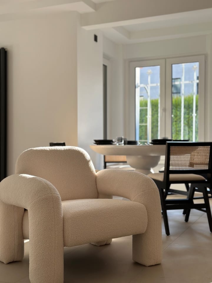 Wonderful Bright Apartment - Wuppertal