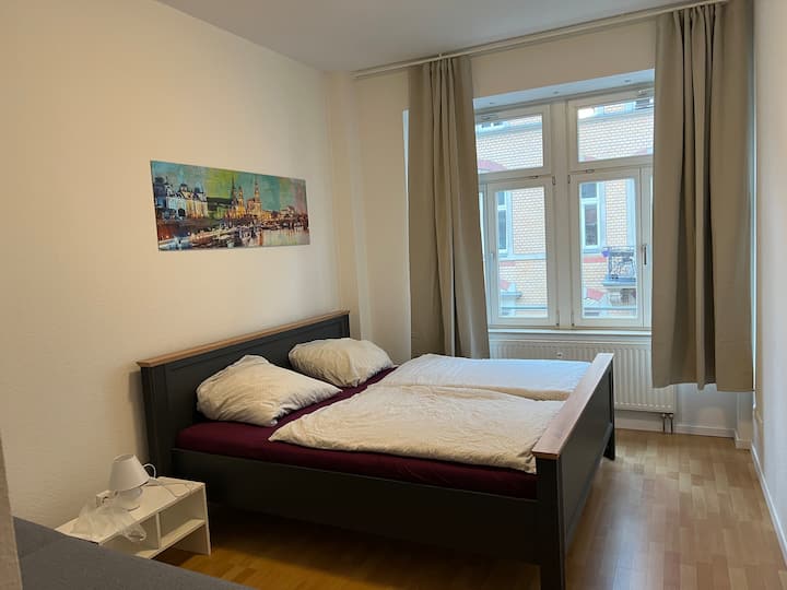Sagenhafte Ferienwohnung Für Familien Und Freunde - Dresden