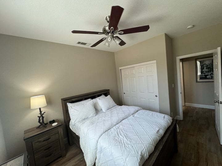 Quiet Private Room - Pittsburg, CA