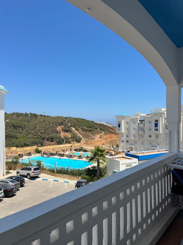 Appartement Avec Piscine -5 Min à Pied De La Plage - Fnideq