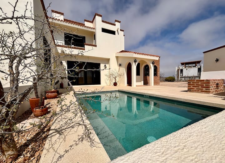 Baja Hacienda With Ocean Views - Todos Santos