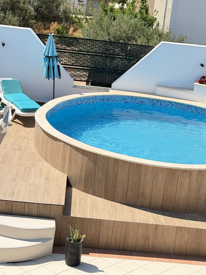 Superbe Penthouse Avec Une Piscine Et Un Barbecue - Sousse