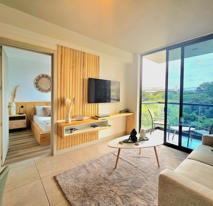 Comodidad En Núcleo Sabana: Vista Verde Y Piscina - San José